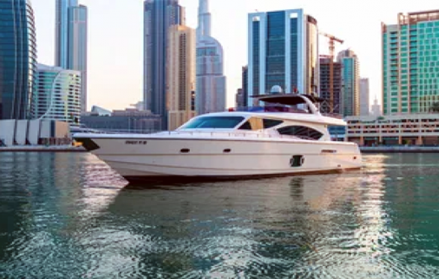 Yacht rental in dubai